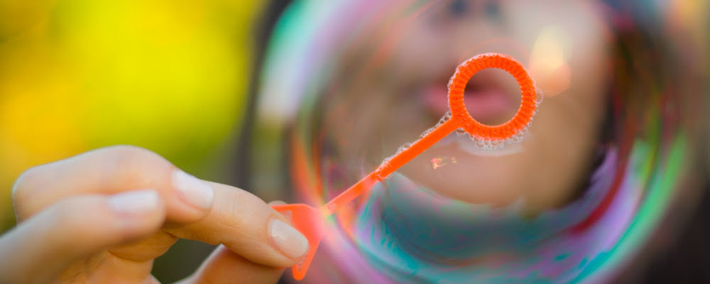 Mindful Everyday Moment: #92 Blowing Bubbles – Pause Breathe Reflect